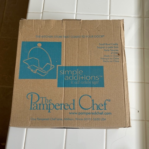 The Pampered Chef | Kitchen | Pampered Chef Small Bowl Caddy Nib | Poshmark